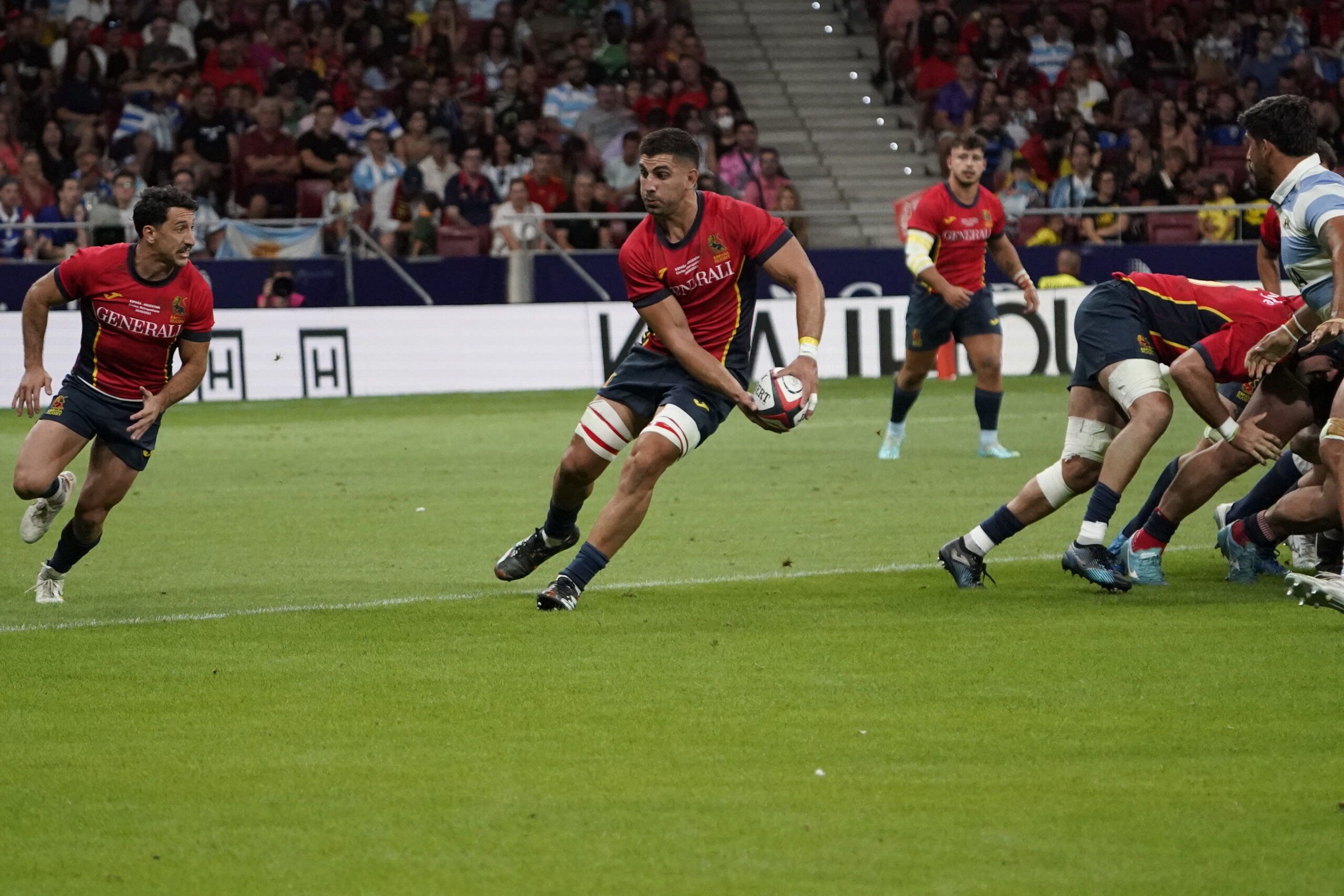 Miguel Velasco se va "contento con la actitud. Este equipo necesita ser ...